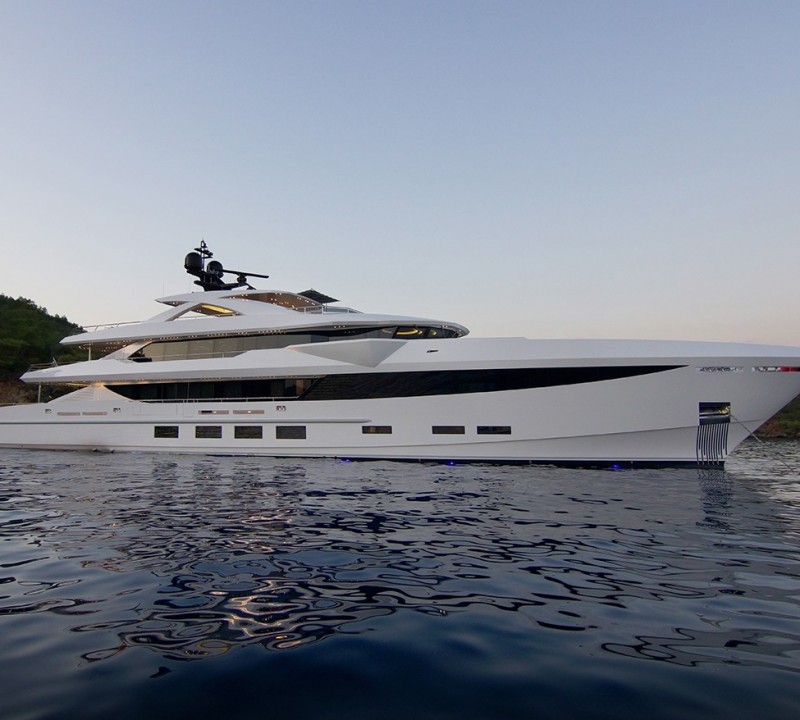 Yacht PANGAEA, Halter Marine | CHARTERWORLD Luxury Superyacht Charters